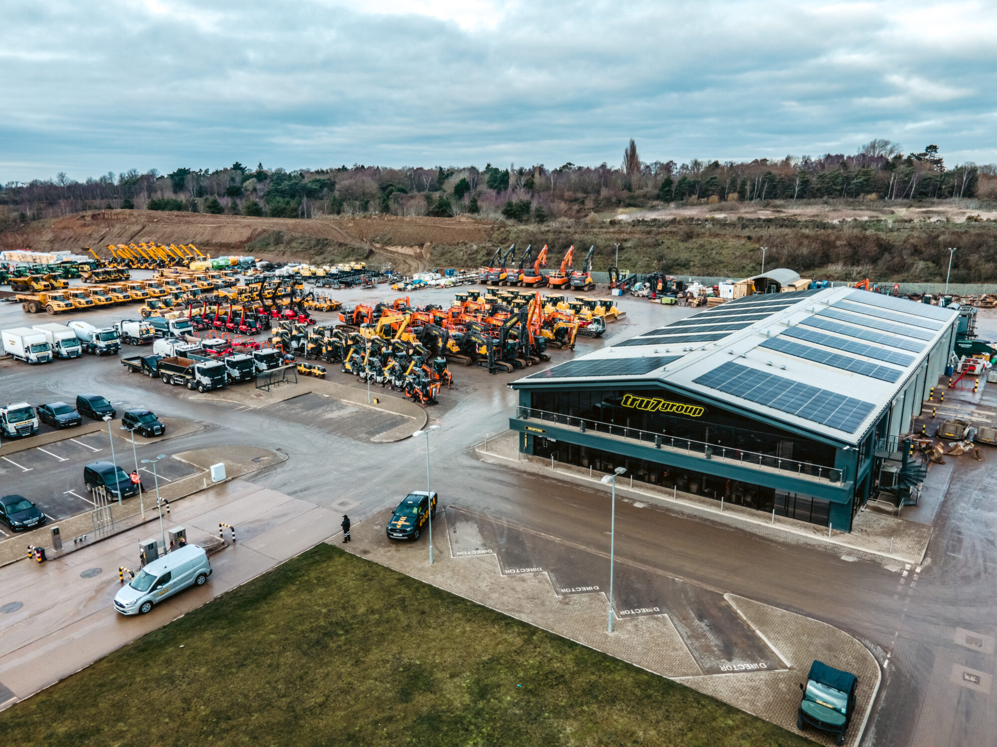 Tru7 Group Case Study - Unity Online